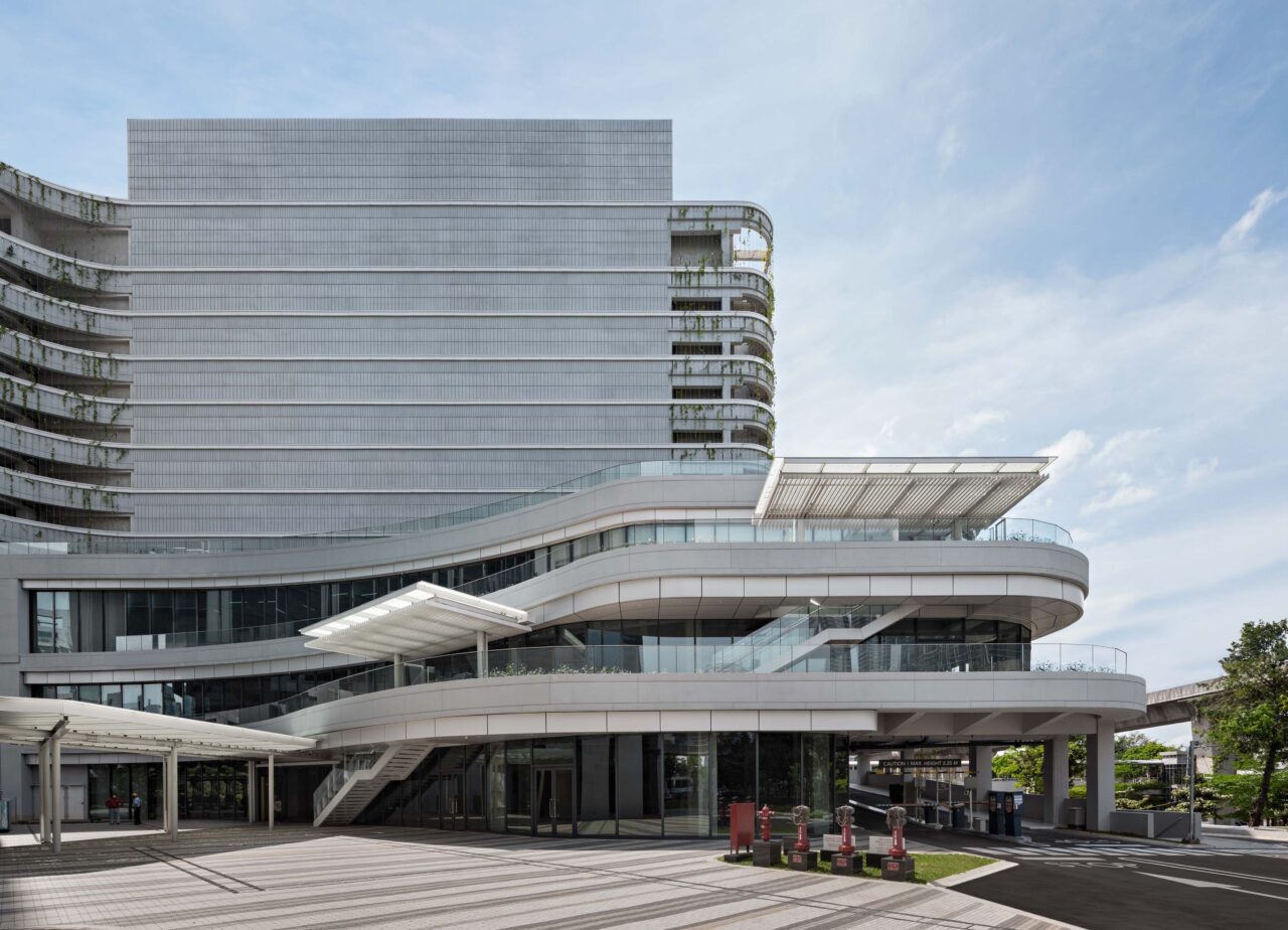 Trinity Tower: The Iconic Workplace of Rising Enterprises